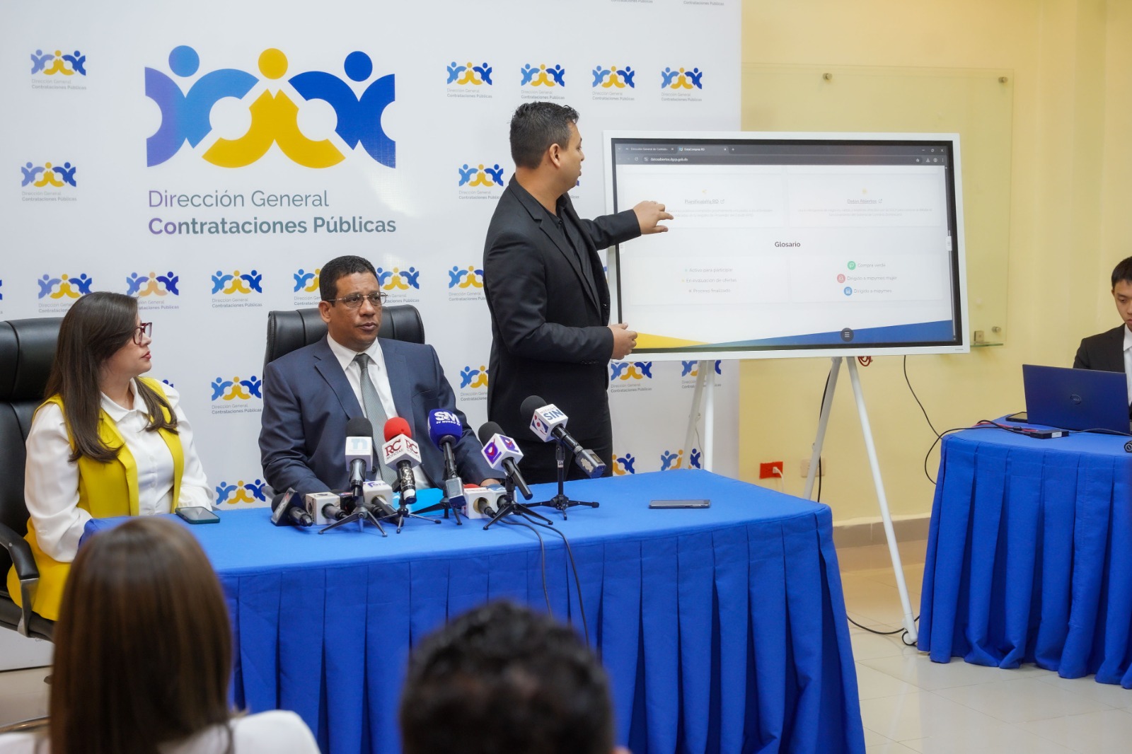 Contrataciones Públicas actualiza constancia de proveedores del Estado ...